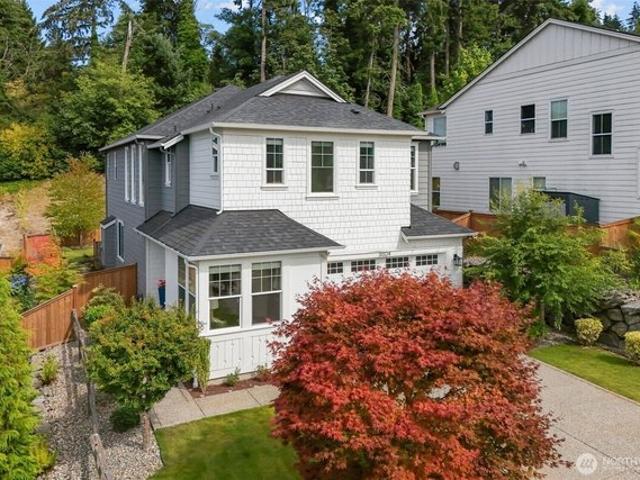 3132 rd Pl SW, Federal Way, WA 98023
