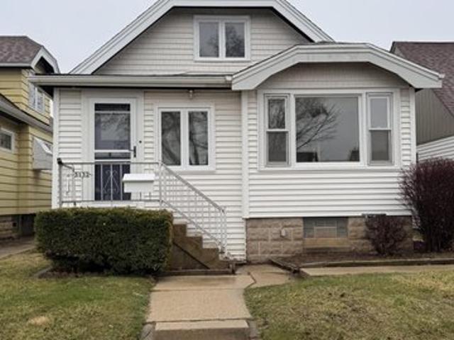 3132 S 19th St, Milwaukee, WI 53215