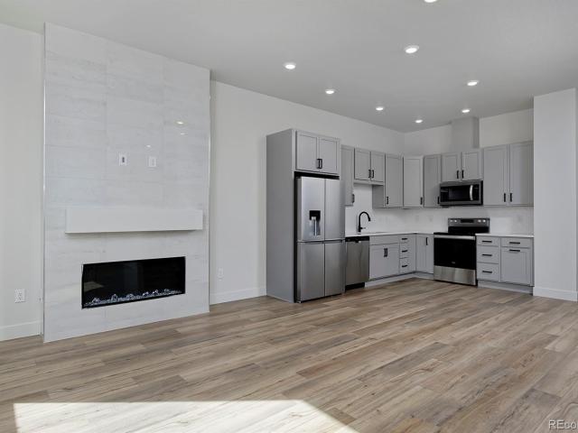 3132 W Bonfils Place