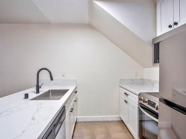 3132 3rd Ave 1 Bedroom Apartment for Rent at 3132 3rd Ave, San Diego, CA 92103 Park West