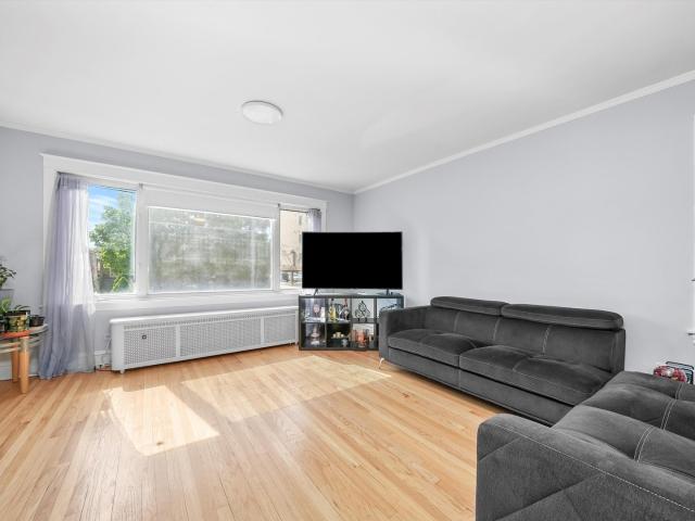 3133 N 77th Court