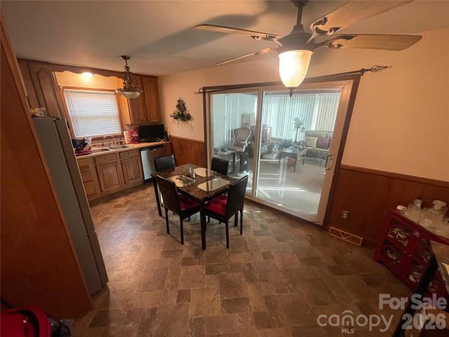 3133 Rosehill Drive