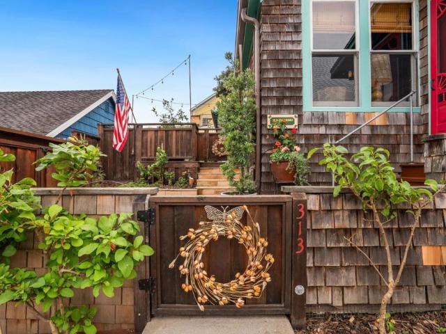 313 14th Street