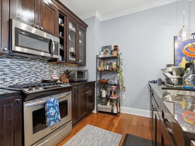 313 1St St # 3C