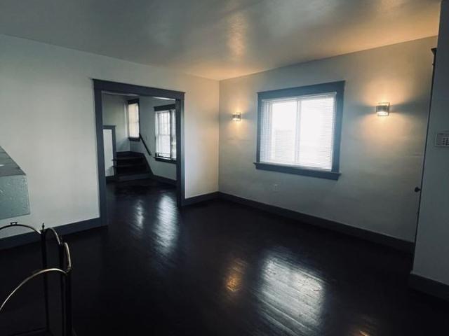 313 315 Illinois 3 Bedroom Apartment for Rent at 313 Illinois Ave, Dayton, OH 45410 Walnut Hills