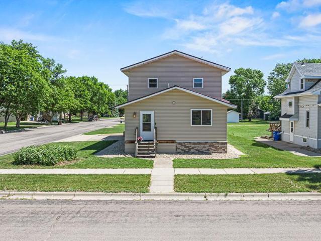 313 7th Street W