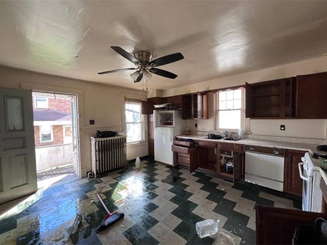 313 4th Ave
