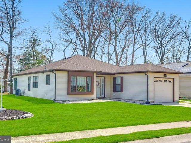 313 Concord Ct, Little Egg Harbor Township, NJ 08087