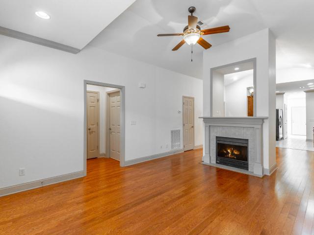 313 Callaway Court