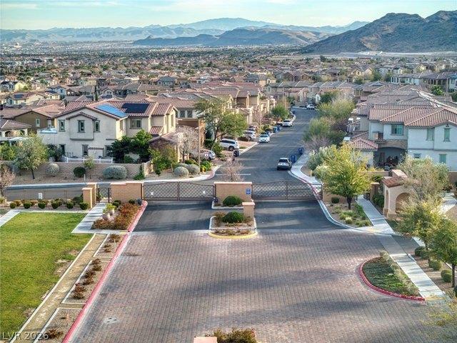 313 Castellari Dr, Las Vegas, NV 89138