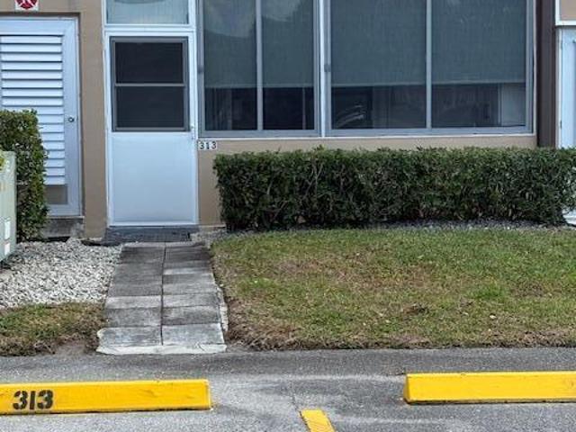 313 Andover E, Unit M, West Palm Beach, FL 33417 | MLS #R11163
