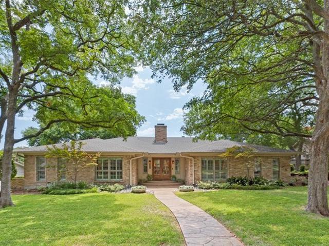 313 Arborcrest Dr, Richardson, TX 75080