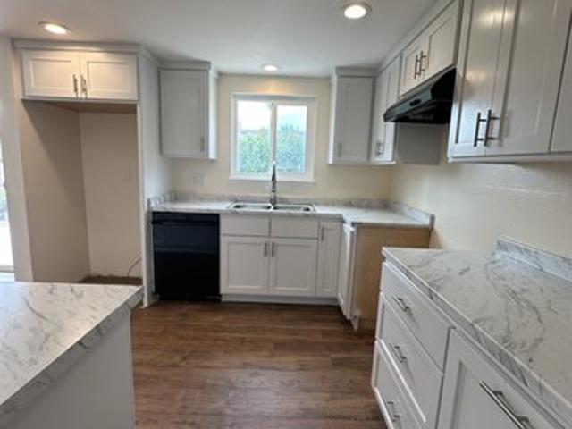313 Barrington Pl, Lompoc, CA 93436