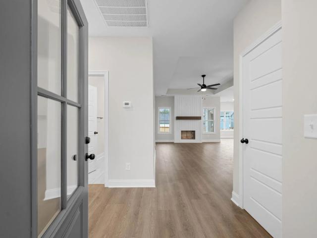 313 Galway Dr, Clarksville, TN 37042 | MLS #3035 | Compass