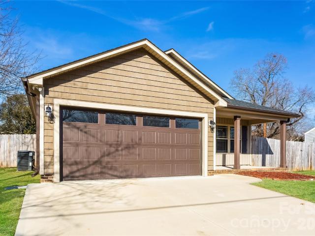 313 E 24th Street