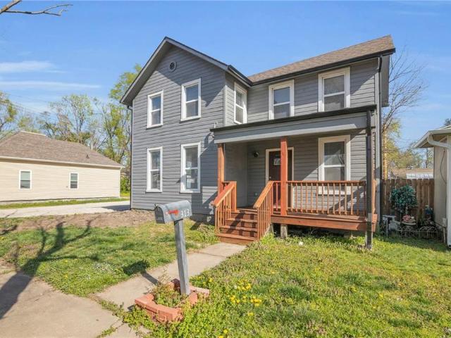 313 E 2nd Street