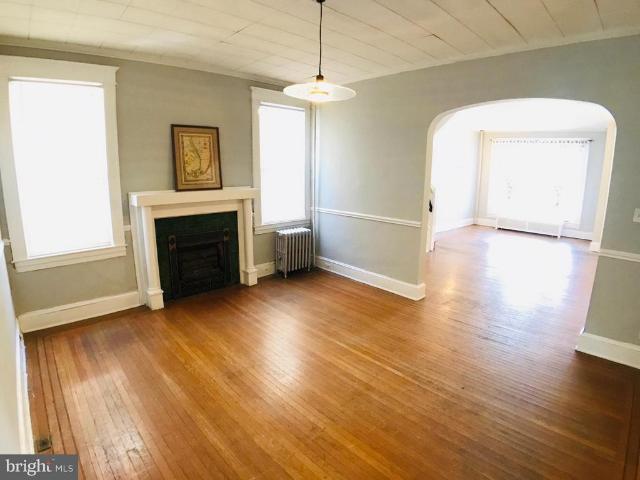 313 E 33Rd Street