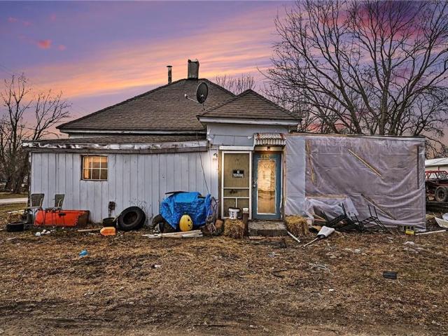 313 E 3rd Street
