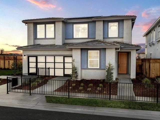 313 E Beatrice Ave, Mountain House, CA 95391