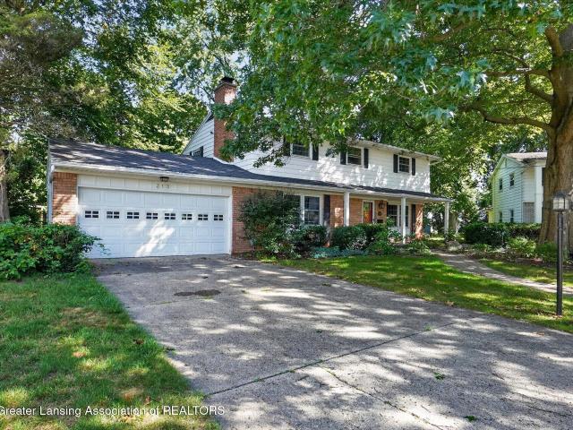 313 E Brookfield Drive