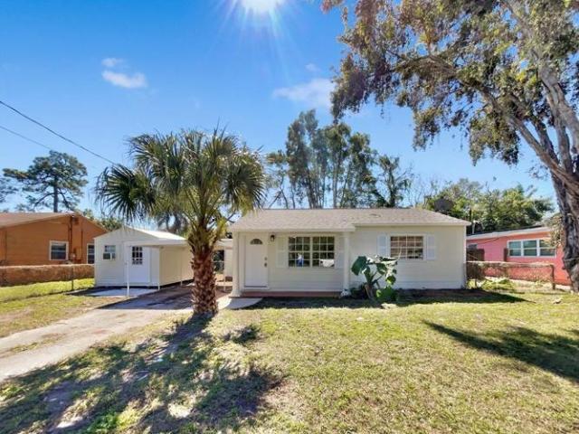 313 E Hydrangia St, Tampa, FL 33612