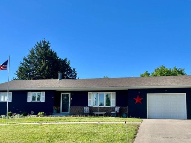 313 E Jefferson St, Mankato, KS 66956