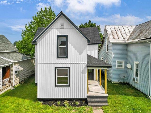 313 E S B St, Gas City, IN 46933