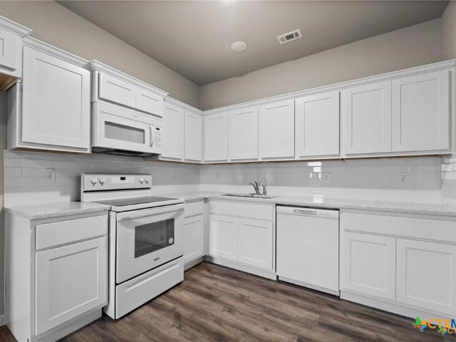 313 Elbert Lane B