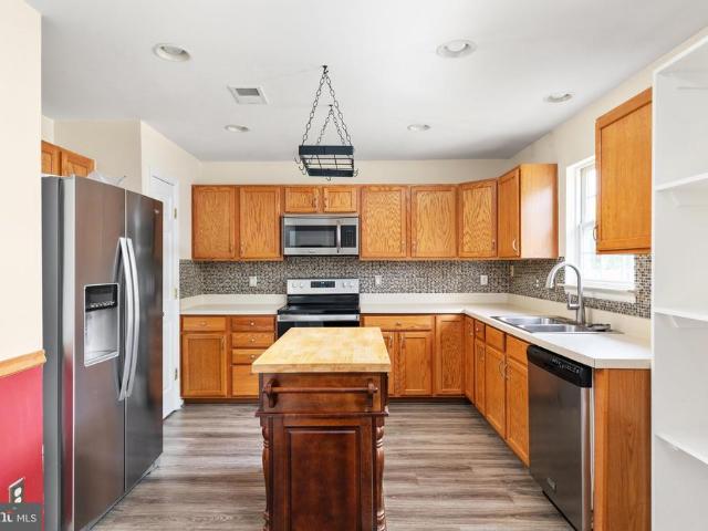 313 Frontier Fort Lane
