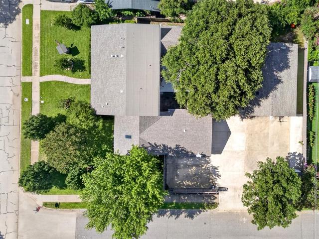 313 King Richard Street