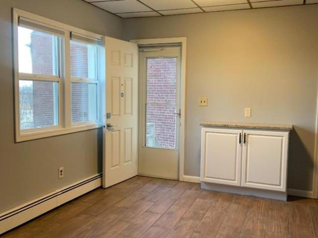 313 Hackensack St # 2