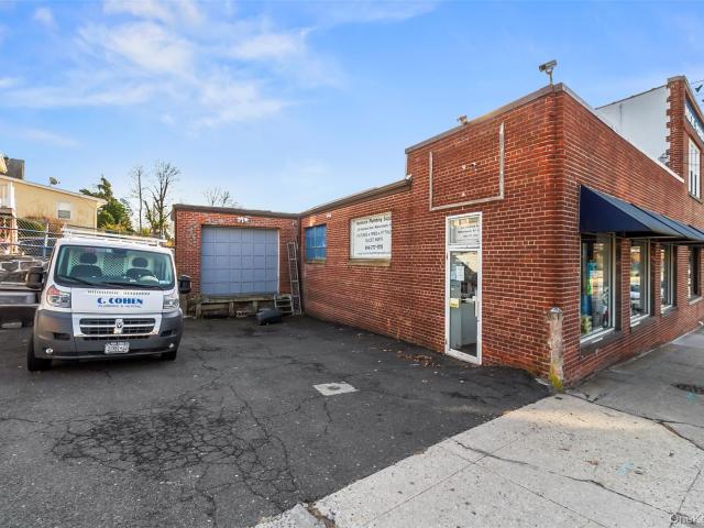 313 Halstead Avenue