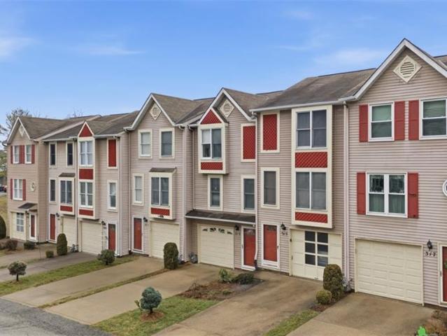 313 Hamlet Ct, Pittsburgh, PA 15227 | MLS #1744 | Compass