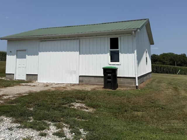313 Old Hwy 2