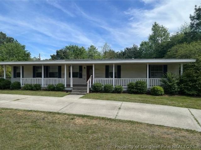 313 Longhill Dr, Fayetteville, NC 28311