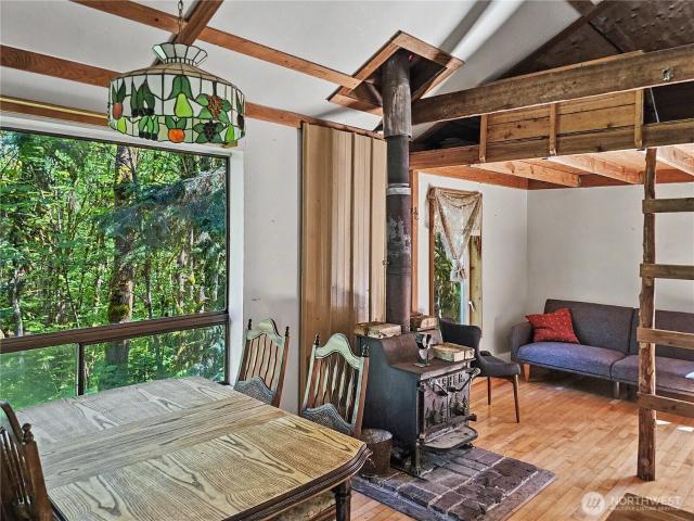 313 Larch Road