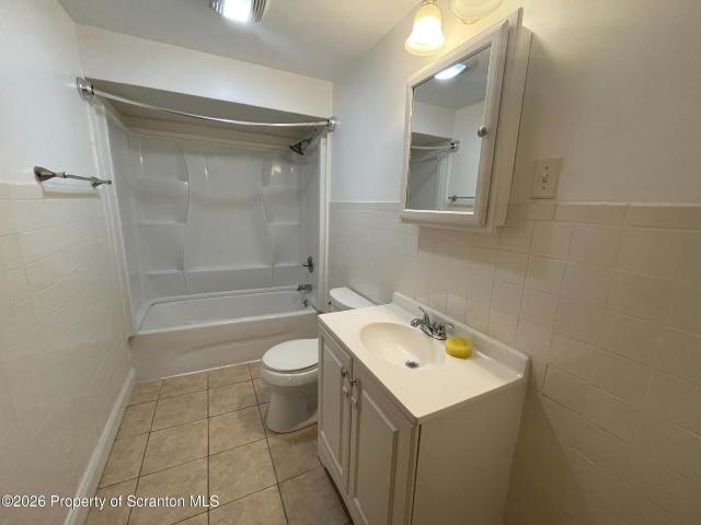 313 N Apple Street # 2nd Floor