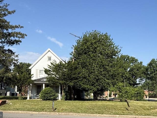 313 N Aurora Street