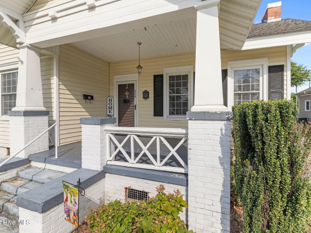 313 N Breazeale Avenue