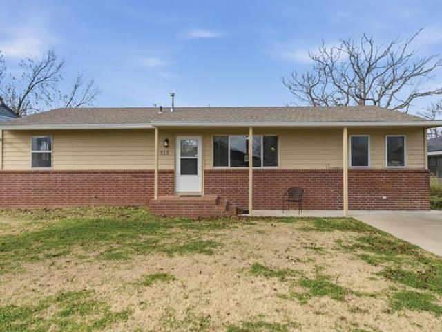 313 N Cummings Ave, Bartlesville, OK 74006