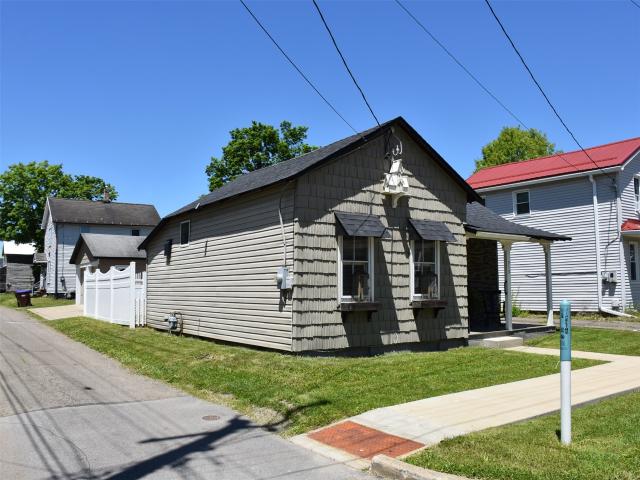 313 N FIRST Street