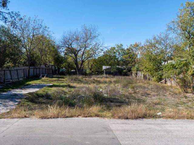 313 N Front St, Kyle, TX 78640 | MLS #7179