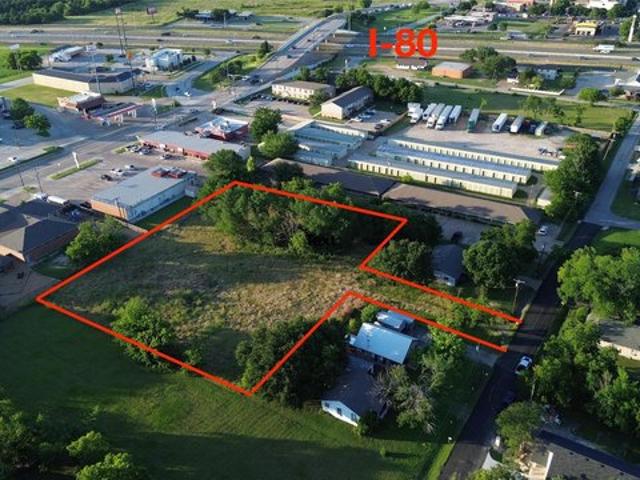 313 N McGraw St, Forney, TX 75126