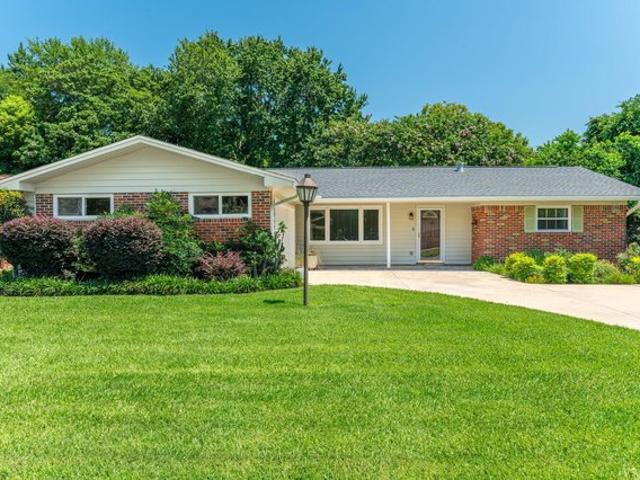 313 NW Holmes Blvd, Fort Walton Beach, FL 32548
