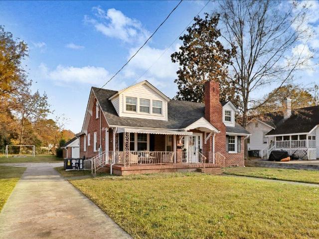 313 S 4th Street