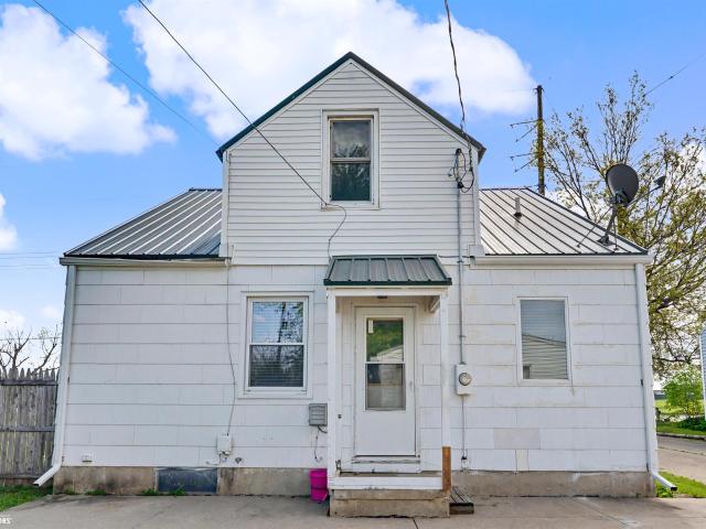 313 S 18th Avenue