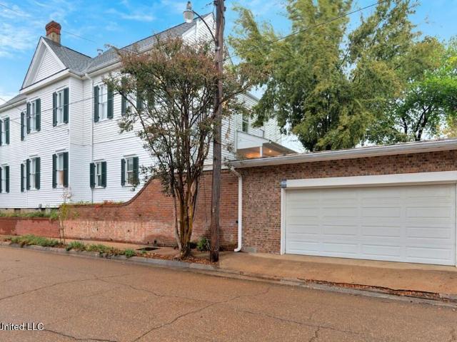 313 S Pearl Street