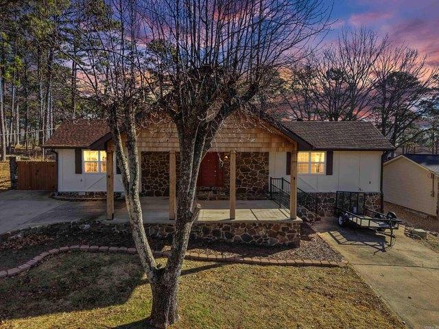 313 Snead Dr, Fairfield Bay, AR 72088