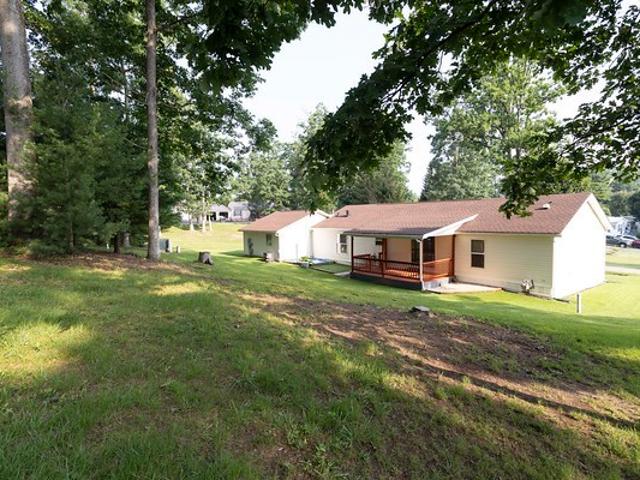 313 South Dr