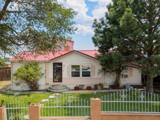 313 Sagebrush Ln, Raton, NM 87740